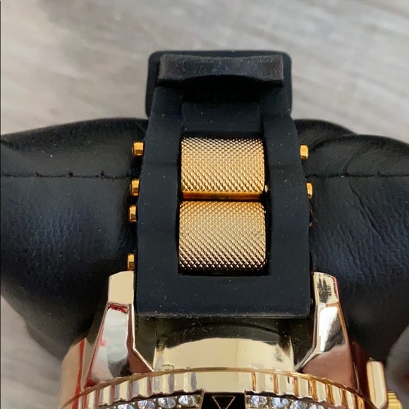Accessories | Mens Big Face Gold Black Flashy Watch | Poshmark